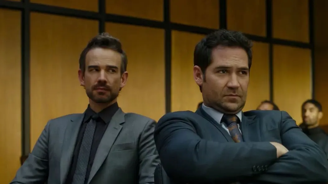 گالری تصاویر و عکس های سریال وکیل لینکلن